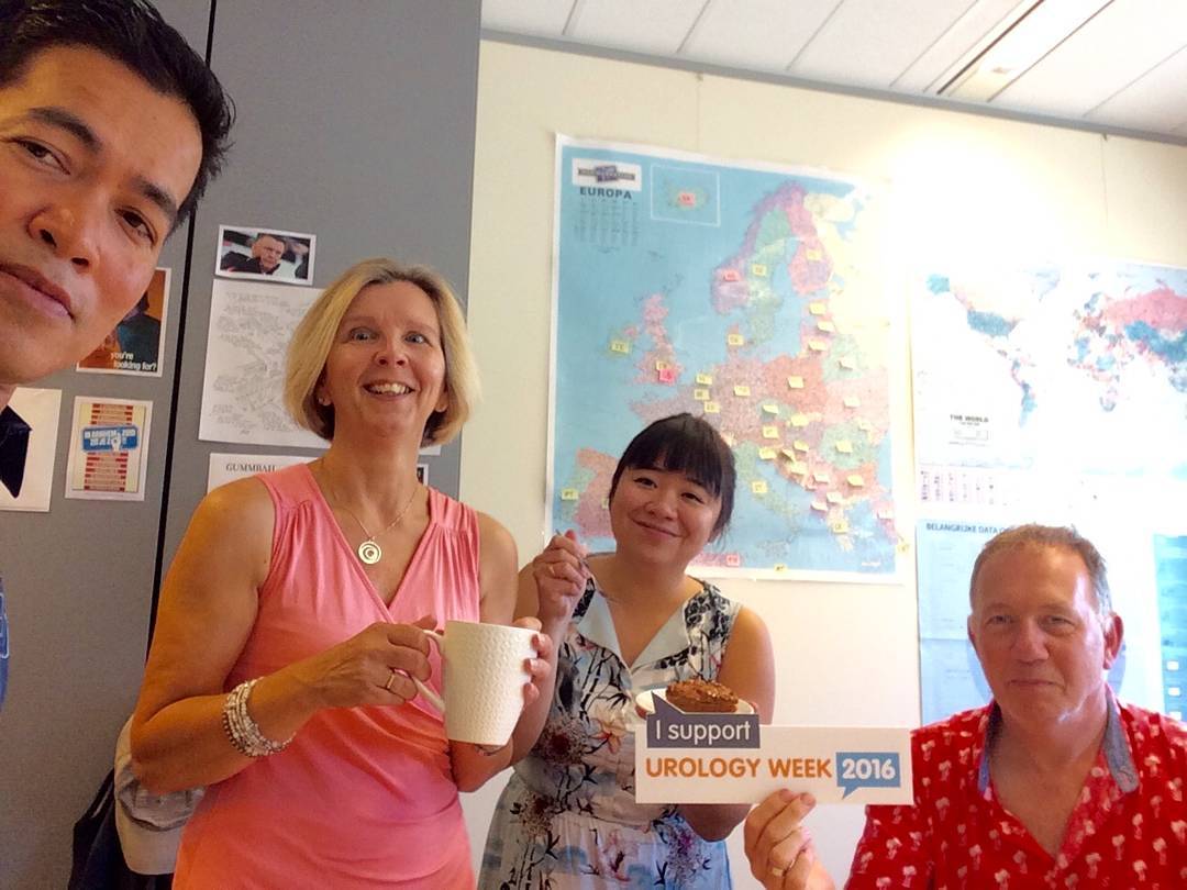 We support #UrologyWeek (and cake!) Download the sign via www ...